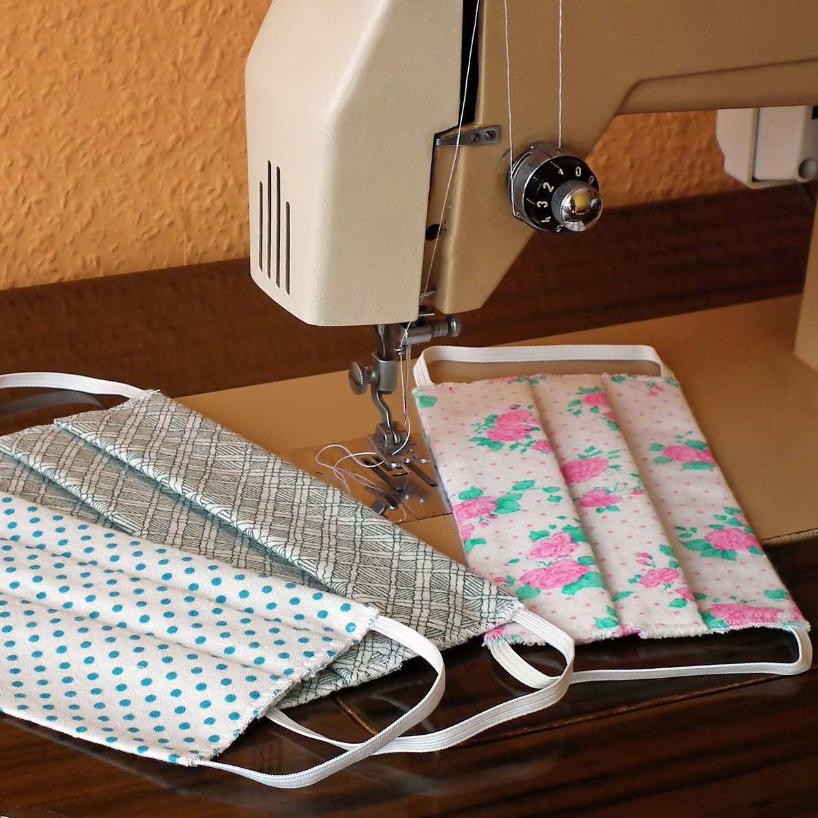 Make Pleated, Curved & Duckbill DIY Masks